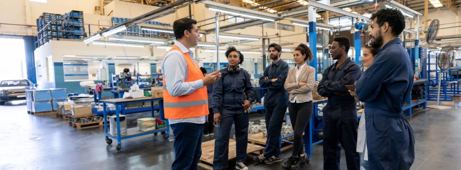 What is Labor Relations? A Must-Know for HR Departments - theEMPLOYEEapp