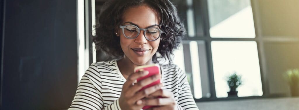 Text Messaging Strategies For Effective Internal Communication - theEMPLOYEEapp