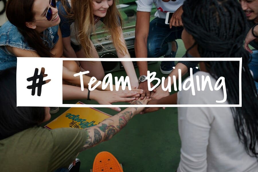 Team Building Activities For Deskless Workers TheEMPLOYEEApp Team Building Activities For Deskless Workers TheEMPLOYEEApp